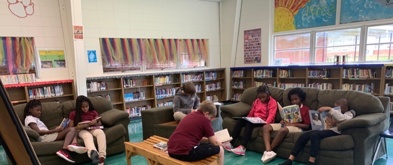 Home [eilandlouisvillems.schoolinsites.com]