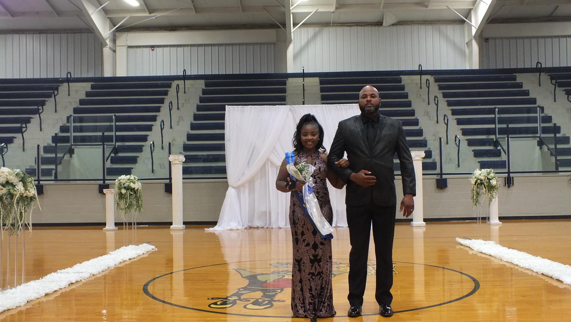 Home [ahs.benton.k12.ms.us]